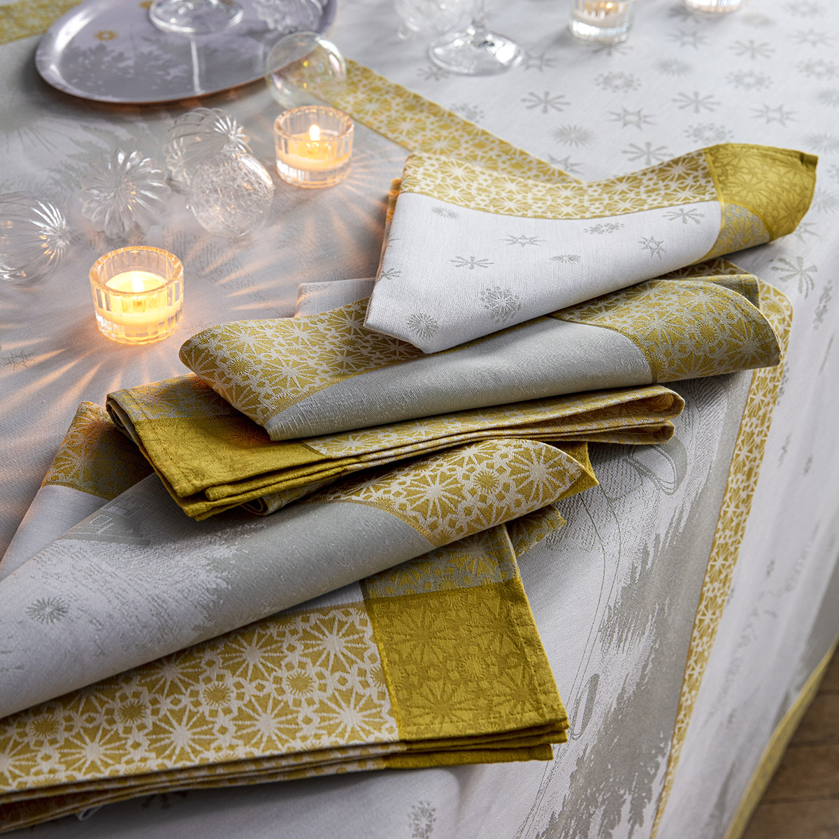 Elegantes Le Jacquard Francais Bild